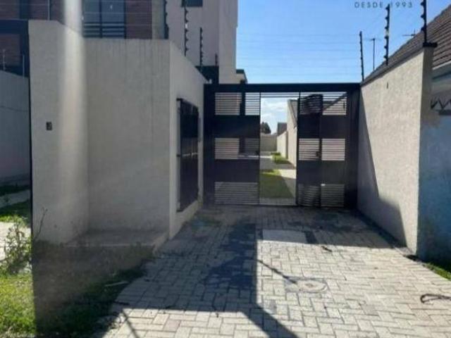 Sobrado Triplex no Uberaba R$ 699.000,00