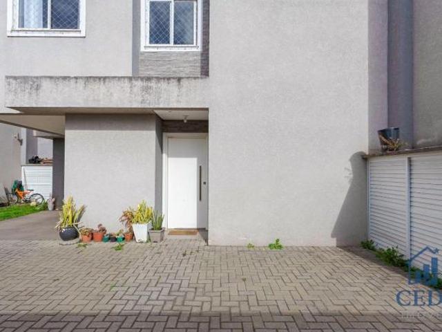 Sobrado Triplex no Xaxim. Amplo, moderno e sem taxa de condomínio!