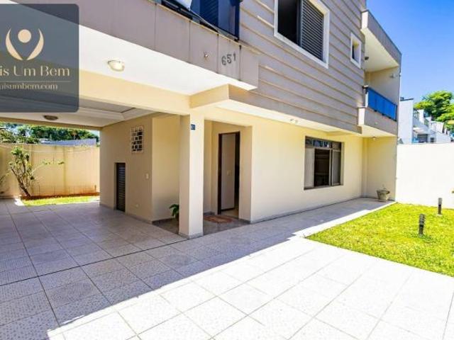 Sobrado Triplex semimobiliado com Ático e Terraço de 204,64 m², 3 quartos 1 suíte à venda por R$ 1