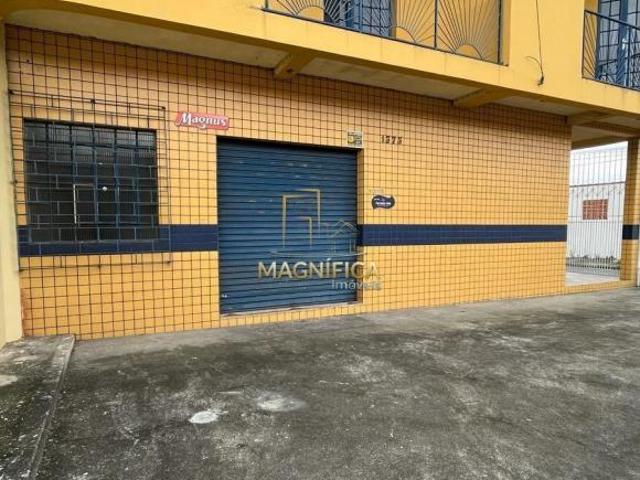 Sobrado Triplex Residencial e Comercial no Sítio C
