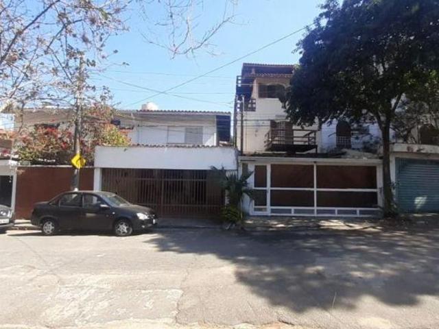 Sobrado USP metro Butantã 2 dormitórios 2 vagas 100 m² por R$ 700.000,00 Jardim Rizzo São Paulo/