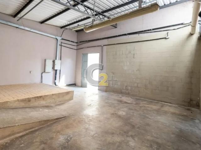 Sobrado à venda no Campo Belo, 3 quartos, 6 vagas de garagem