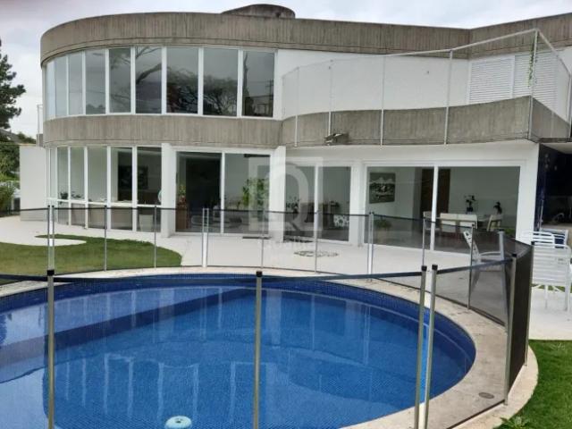 Sobrado à venda no Condomínio Morada dos Lagos, Aldeia da Serra, Barueri 4 quartos, piscina