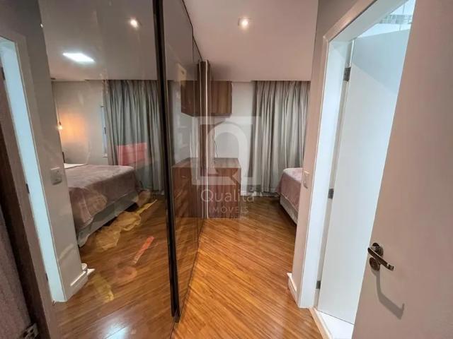 Sobrado à venda no Condomínio Villa Campolim