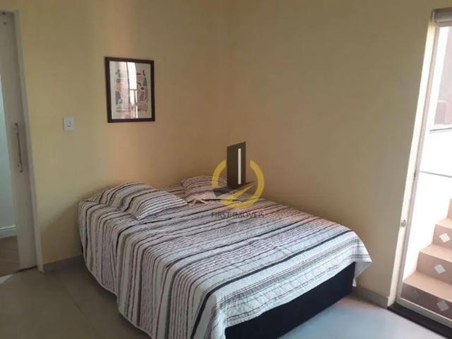 Sobrado à venda no Residencial Marchett 194m² 3 dormitórios planejados 1 suíte churrasqueira