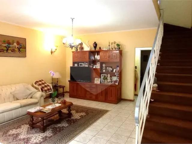 Sobrado à venda ou para alugar com 4 quartos, sendo 1 suíte, no Brooklin, São Paulo SP