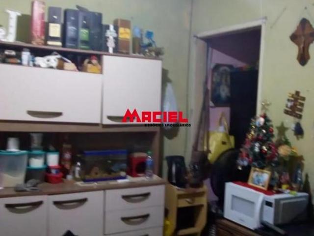 SOBRADO VENDA À VISTA NA VILA IRACEMA, CONCLUINDO O USOCAPIÃO