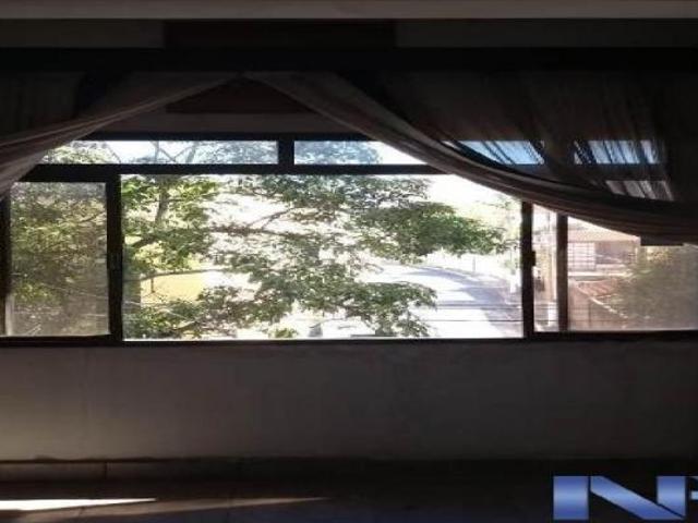 SOBRADO VENDA BOSQUE DA SAUDE, 242m²