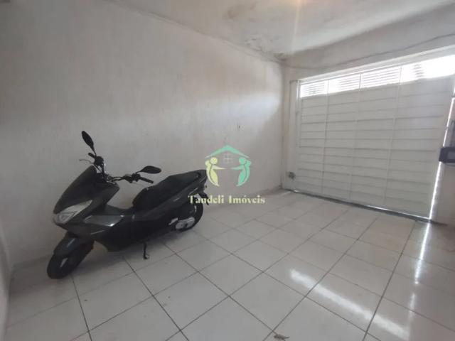 Sobrado à venda com 203m², 4 quartos e 2 vagas Parque Marajoara