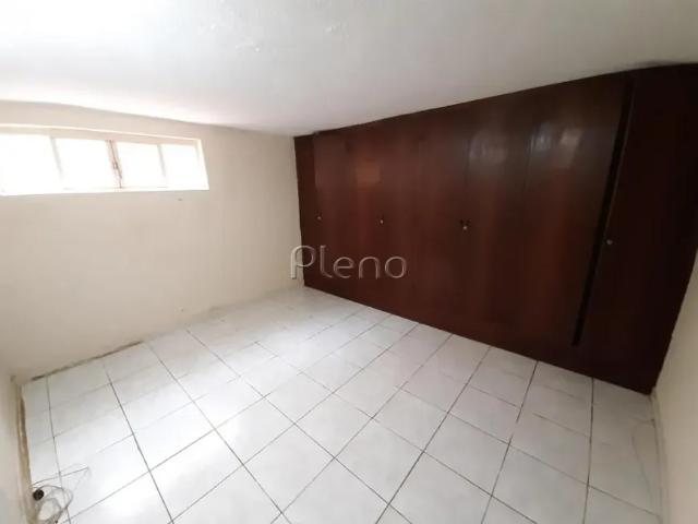 Sobrado à venda em Campinas, Jardim Chapadão, com 6 quartos, com 336.07 m²