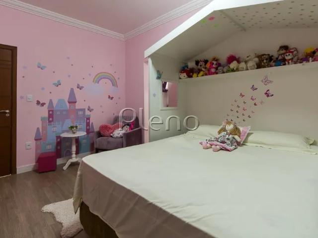 Sobrado à venda em Campinas, Swiss Park, com 3 suítes, com 332.01 m², St. Moritz 5