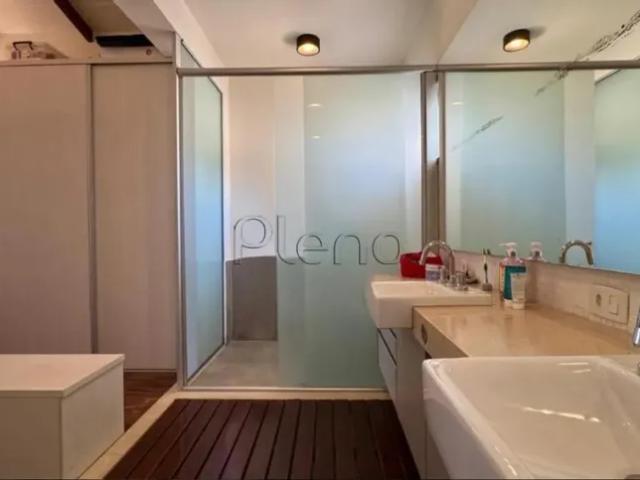Sobrado à venda em Campinas, Swiss Park, com 4 suítes, com 360 m²