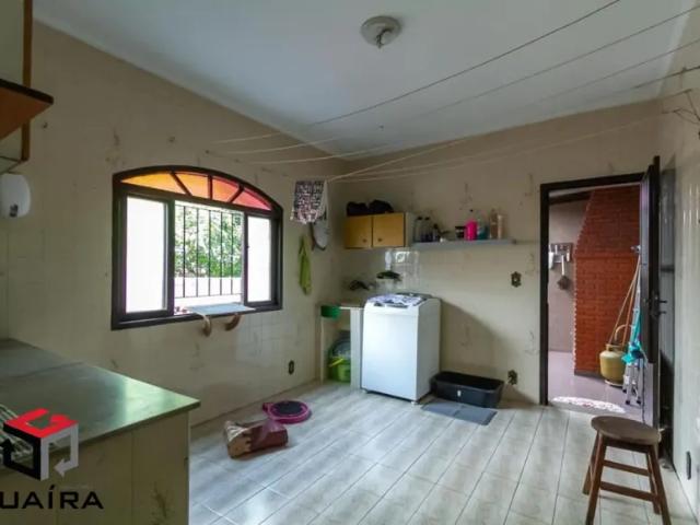 Sobrado à venda 3 quartos 1 suíte 2 vagas Alves Dias São Bernardo do Campo SP