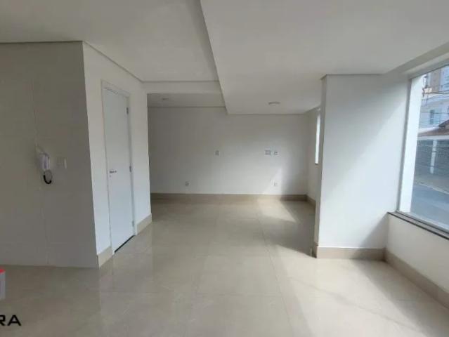 Sobrado à venda 3 quartos 1 suíte 4 vagas Alpina Santo André SP