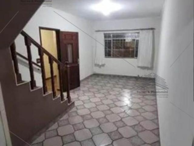 Sobrado Vila Carrão com 3 Dormitórios, 2 Banheiros, Cozinha Planejada, 2 Vagas de Garagem. Próximo à