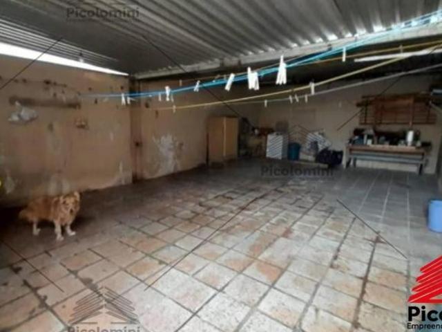 Sobrado Vila Ema com 168 metros, 3 quartos, sala 2 ambientes, cozinha planejada, 2 banheiros, 2 vaga
