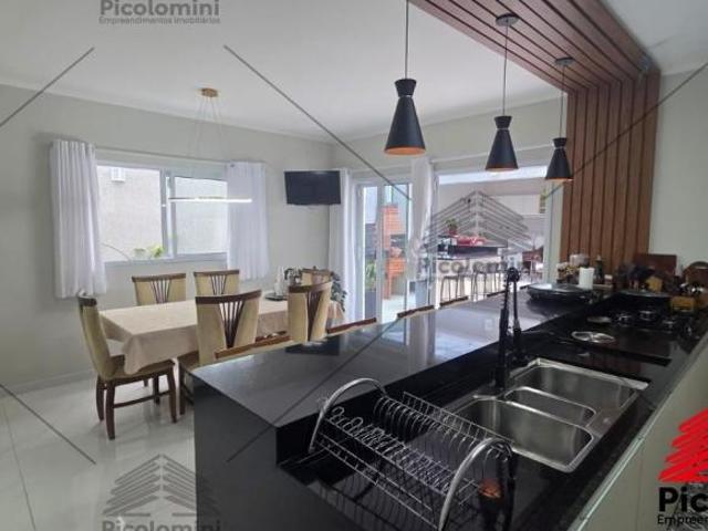 SOBRADO VILA INVERNADA 3 SUÍTES 3 VAGAS SALA 2 AMBIENTES COZINHA AMERICANA COM SALA DE ALMOÇO ESPAÇO