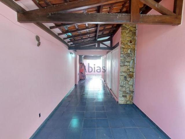 Sobrado Vila Irene 3 quartos com pequeno salão comercial