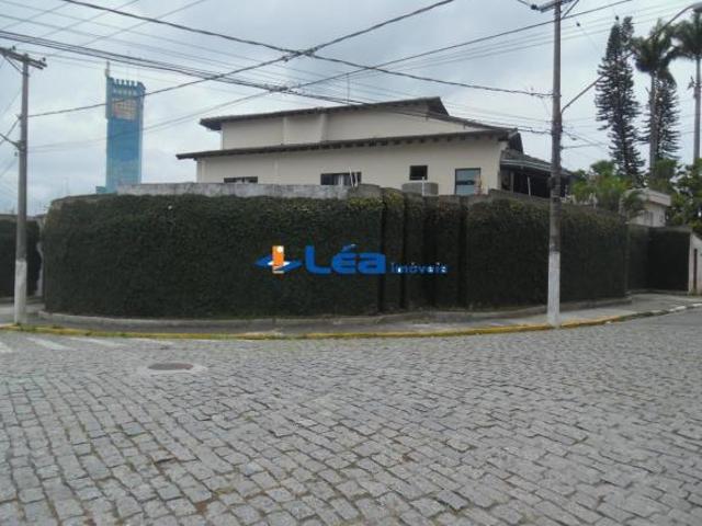 Sobrado, Vila Mazza, Suzano, SP
