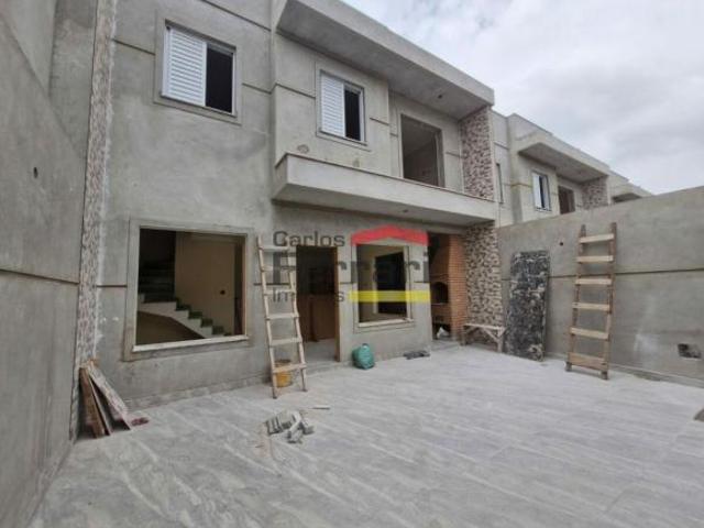 Sobrado Vila Santa Terezinha 3 dormitórios 3 vagas com quintal e churrasqueira