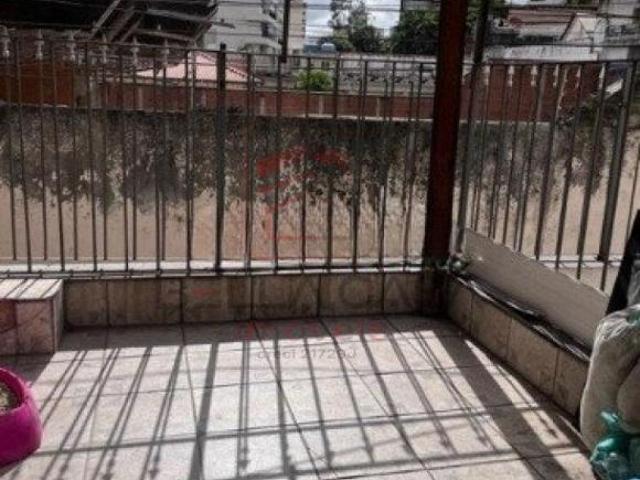 Sobrado Vila Particular a 100 metros Ceret