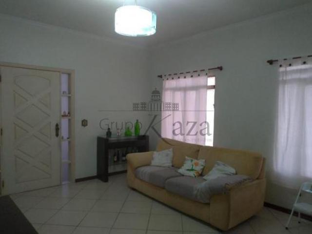 Sobrado Vila Tatetuba
