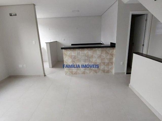 Sobrado villgio à venda 2 quartos 2 vagas Campo Grande Santos