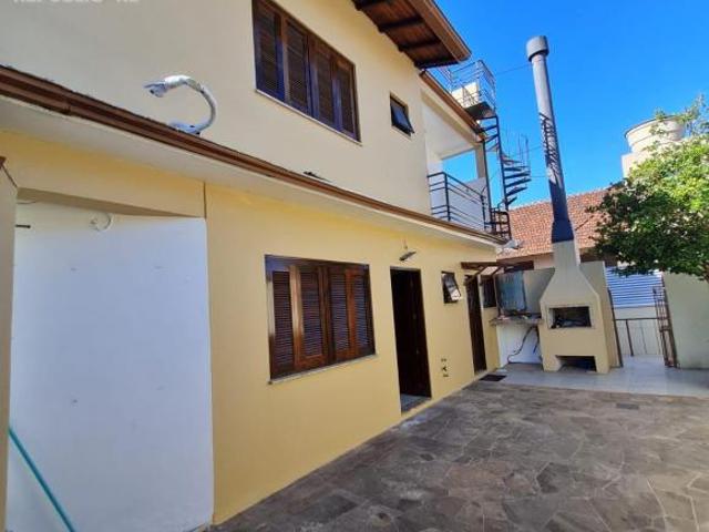 SOBRADO 01 DORMITÓRIO BAIRRO MEDIANEIRA