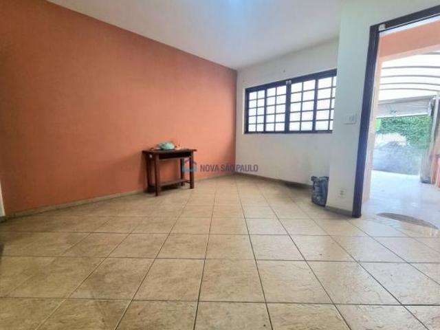 Sobrado 02 dormitórios e 01 vaga de garagem Moema