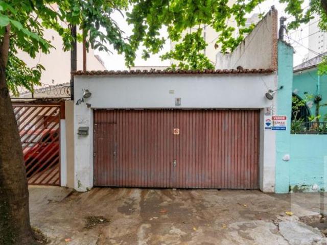 Sobrado 02 dormitórios, 02 vagas em Perdizes, 102m²