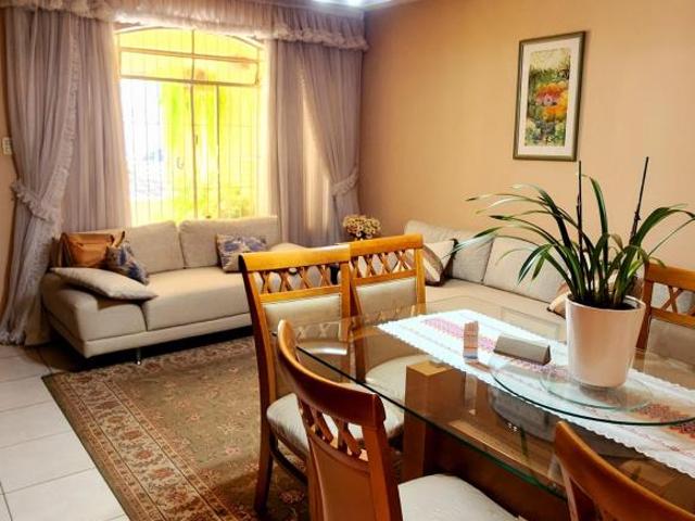 Casa com 2 quartos e 100 m² à venda em Americanópolis