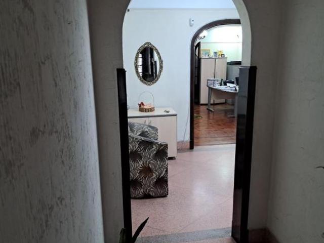 Sobrado 03 dorm 03 wcs 02 sala edicula quintal 06 vaga carro Santos Campo Grande