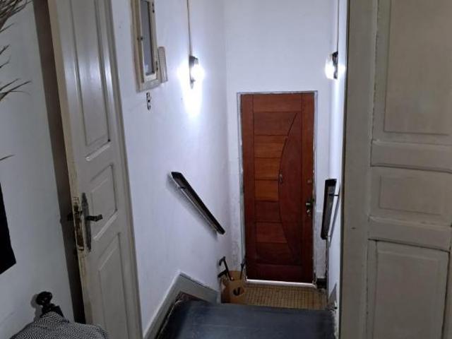 Sobrado 03 dorm 04 wcs 02 salas, edicula e qintal S/ garagem Santos SP V Matias