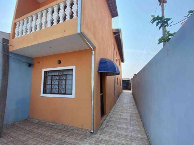 SOBRADO 03 DORMITORIOS RESIDENCIAL NOVO MUNDO
