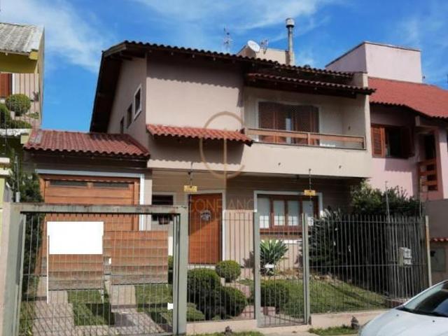 SOBRADO 03 DORMITÓRIOS 01 SUITE, BAIRRO MOINHOS DE VENTO CANOAS