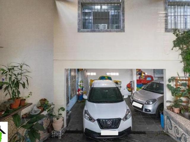 Sobrado 03 Dormitórios + 01 Suíte + Incrível Varanda + Jardim + 03 Vagas Garagem