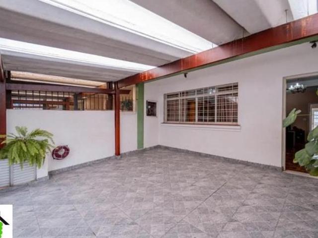 Sobrado 03 Dormitórios + 01 Suíte + 01 Quarto Multiuso + Quintal + Vaga Garagem