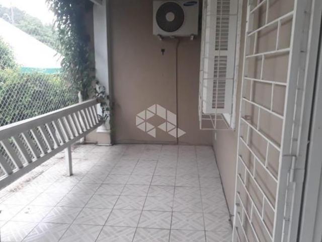 Sobrado 03 quartos 04 vagas garagem 130m2 para vender R$ 480.000,00