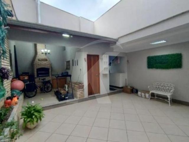 Sobrado 03 quartos e 02 vagas na Água Fria, 201 m²
