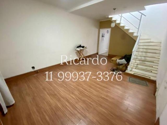 Sobrado 140m2 no Jardim Bonfiglioli 2 Quartos edícula quintal 2 vagas