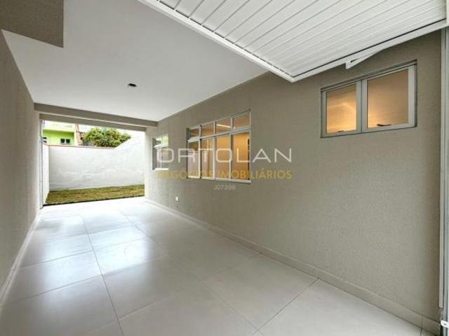 Sobrado 160m² 05 Dormitórios Centro/Silveira da Motta São José dos Pinhais PR