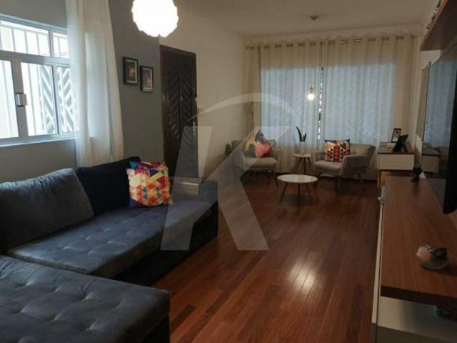 Sobrado 150m² 3 quartos 1 suíte 2 vagas na Parada Inglesa