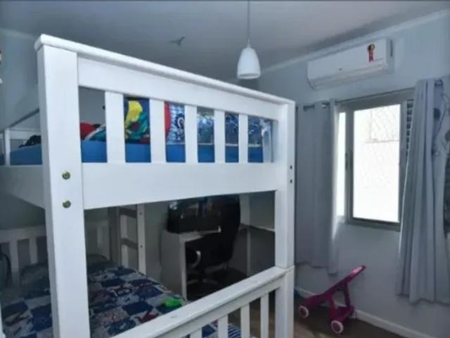 Sobrado, 151 mts, 3 dorm, 2 vagas