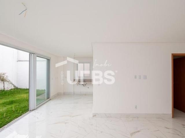 SOBRADO 158MT 4 SUITES SETOR CHACARAS ALTO DA GLORIA COD GRAN POEME