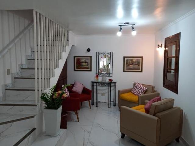 Sobrado 160m²4 dormitórios, 2 suítes, Jardim Bonfiglioli