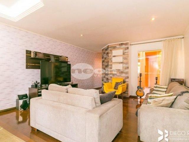 Sobrado 165m² 3 dormitórios sendo 3 suítes, 3 vagas Nova Petrópolis São Bernardo do Campo
