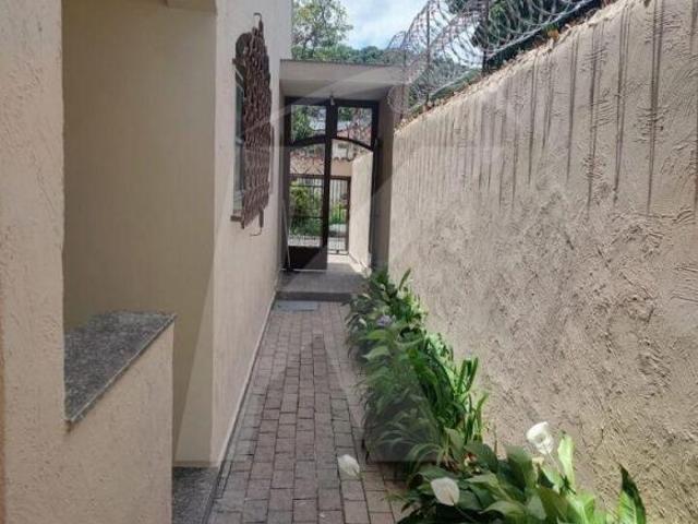 Sobrado 170 mts², 3 quartos 3 suítes, 03 vagas, no Tremembé