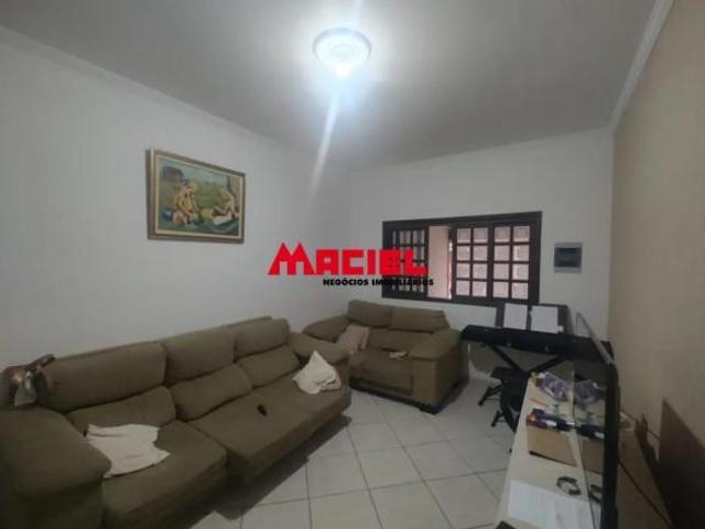 Sobrado 170m2 no Bairro Bosque dos Eucaliptos