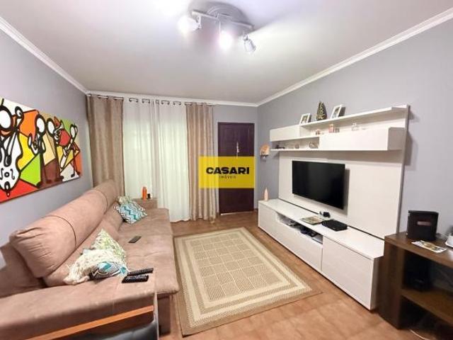 Sobrado 175m² com 3 Dormitórios e 2 Vagas na Região Nobre – Próximo à Av. Kennedy | SBC