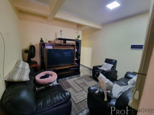 Sobrado 180m² 4 dormitórios sendo 1 suíte – R$ 550.000,00